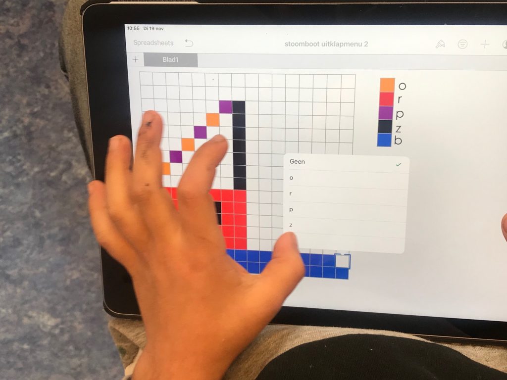Kleuters digitaal! Spiegelen met Sinterklaas! - Kleuters digitaal!