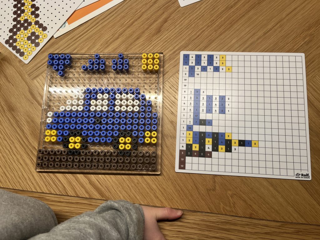 Kleuters digitaal! Kraak de codes op de kralenplank! - Kleuters digitaal!